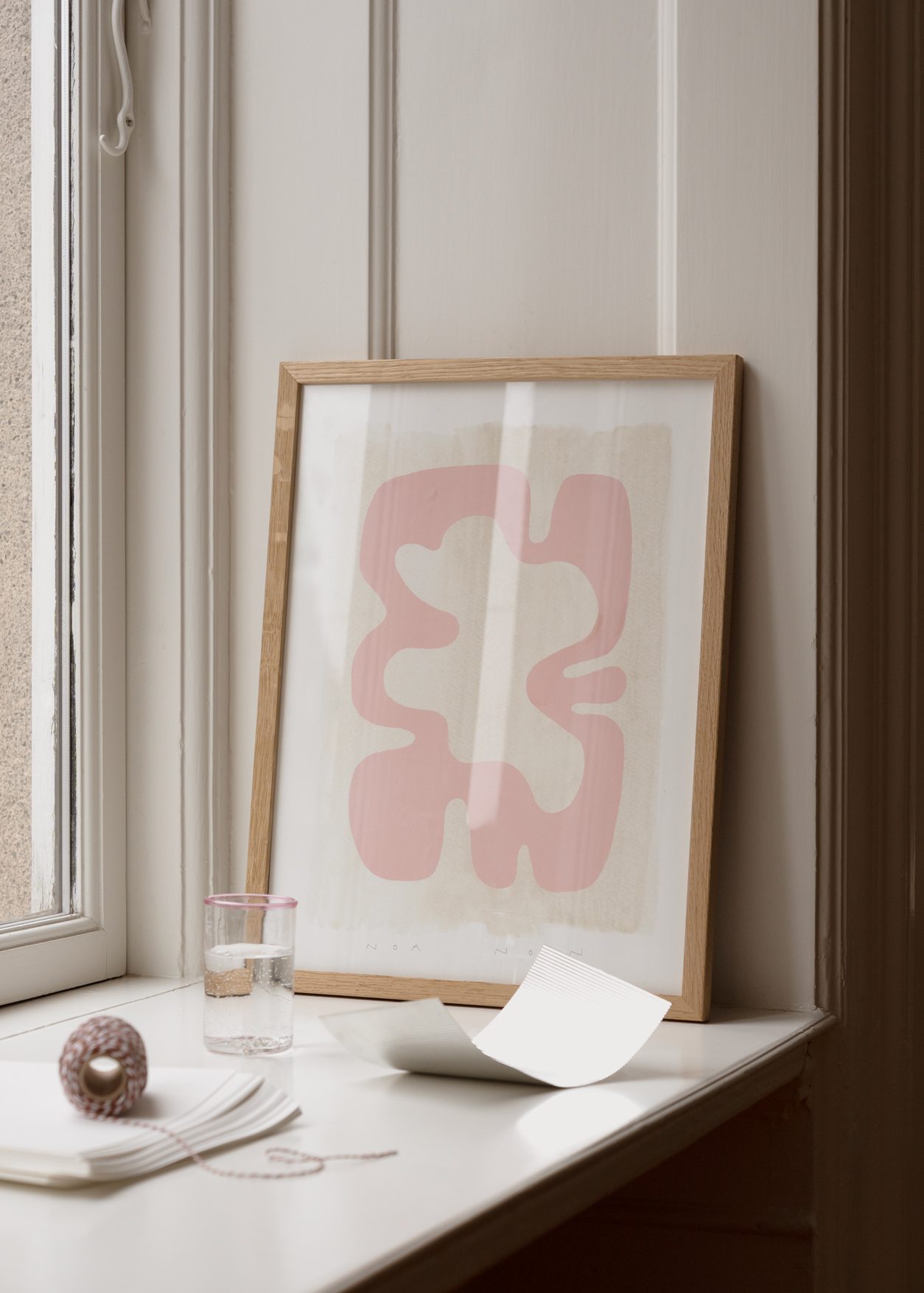 Noa Noon, Hommage au Rose Art Print - The Poster Club